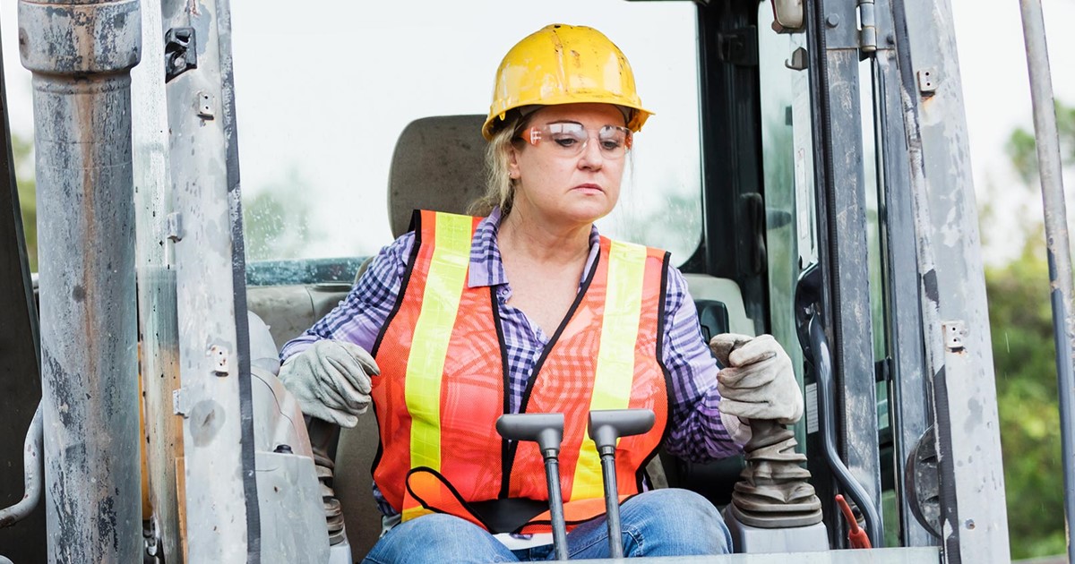 Insights on Recruiting and Retaining Tradeswomen | Segal
